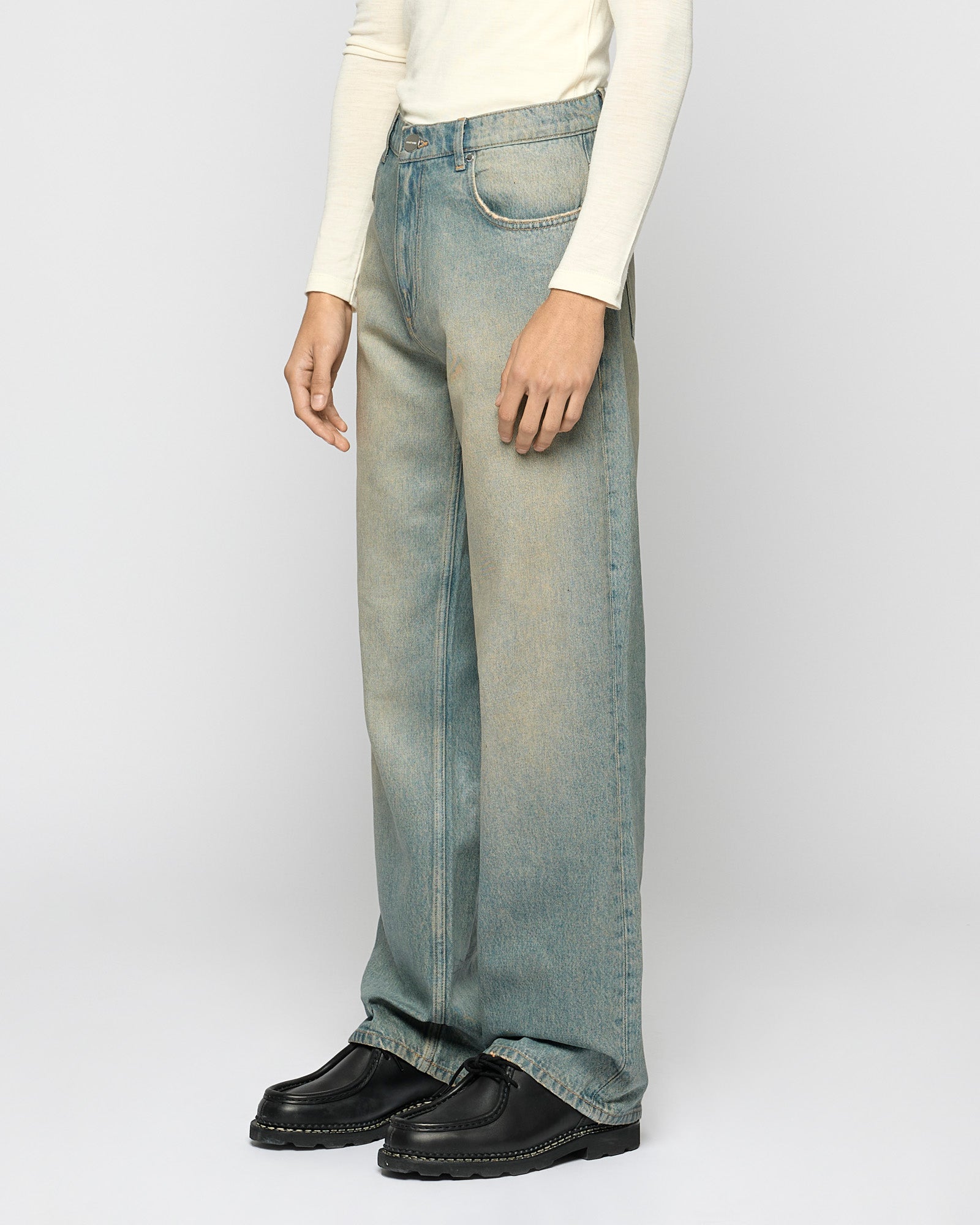 Coated Relaxed Denim – eightyfiveclo