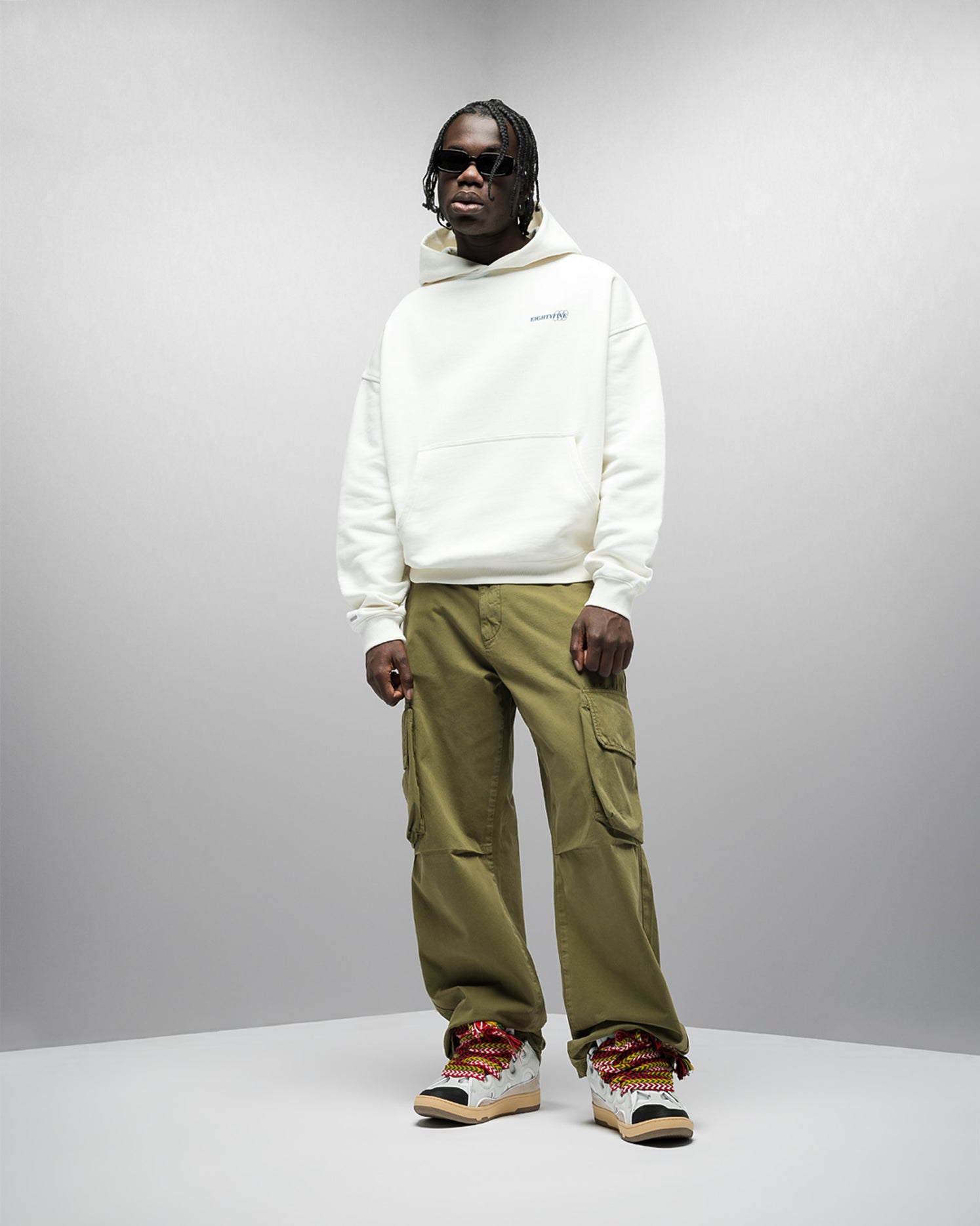 Lookbook/Visionaries – eightyfiveclo