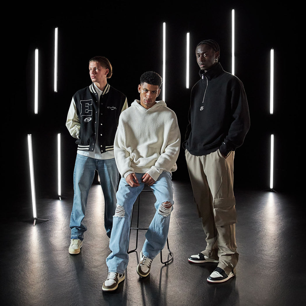 Lookbook/Twisted Reality – eightyfiveclo