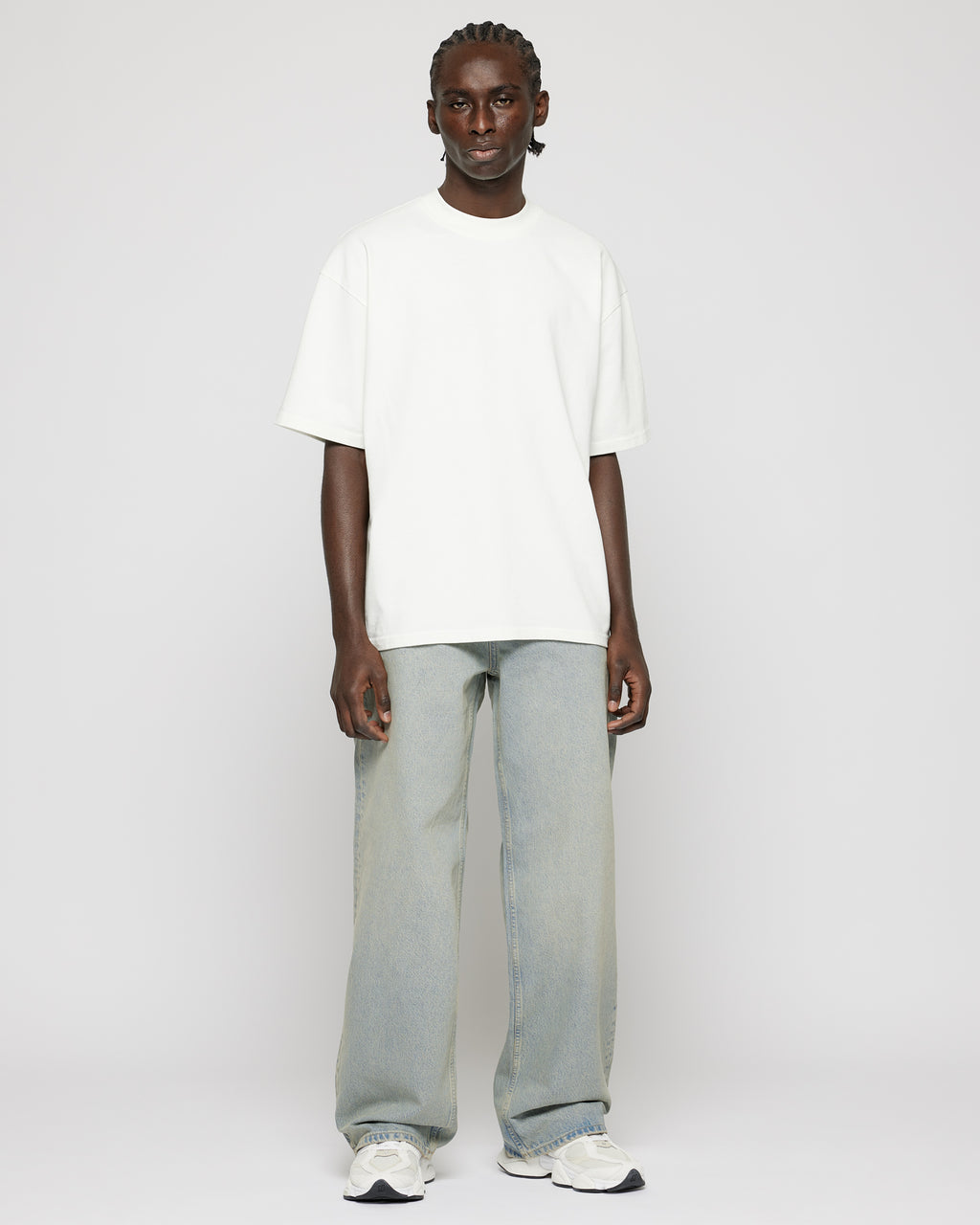Loose basic jeans – eightyfiveclo