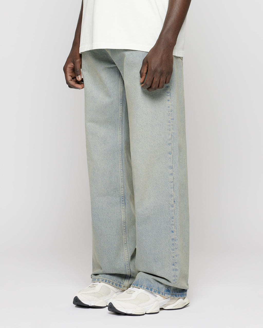 Loose basic jeans – eightyfiveclo