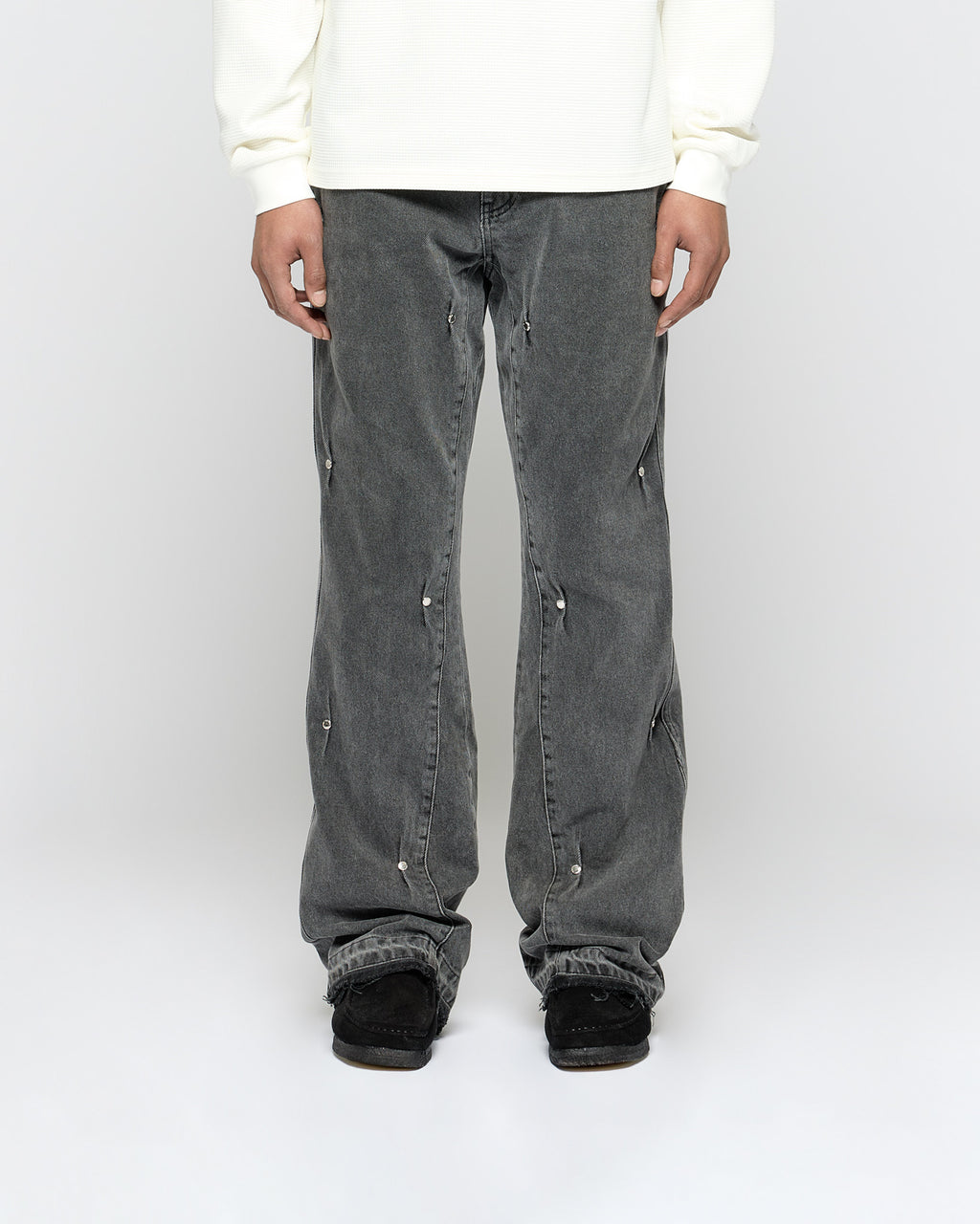 Rivet Flared Denim – eightyfiveclo