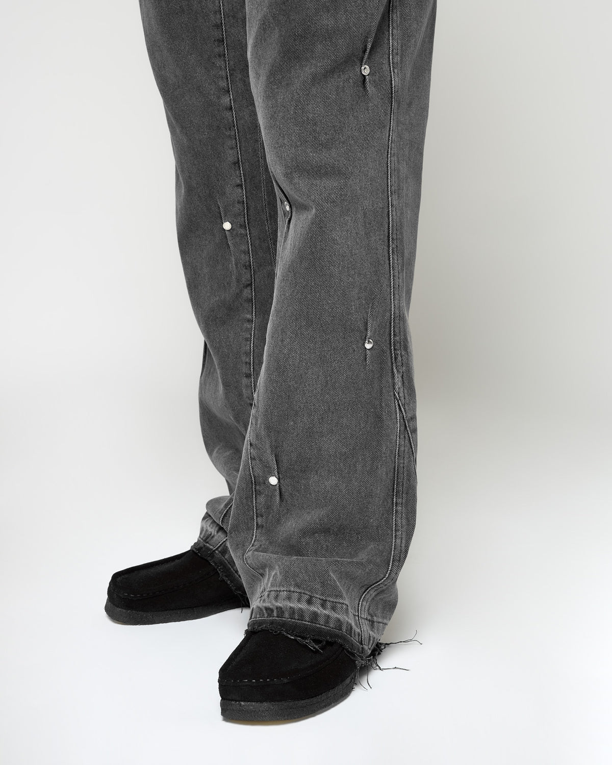 Rivet Flared Denim – eightyfiveclo