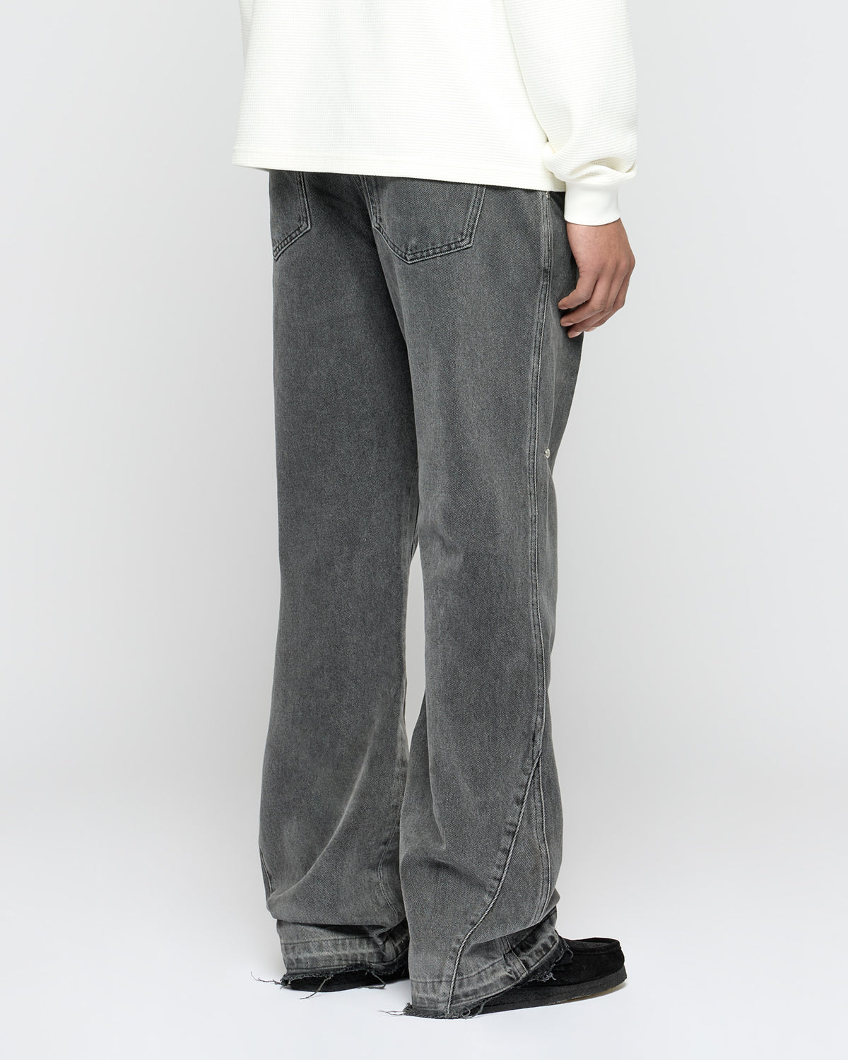Rivet Flared Denim – eightyfiveclo