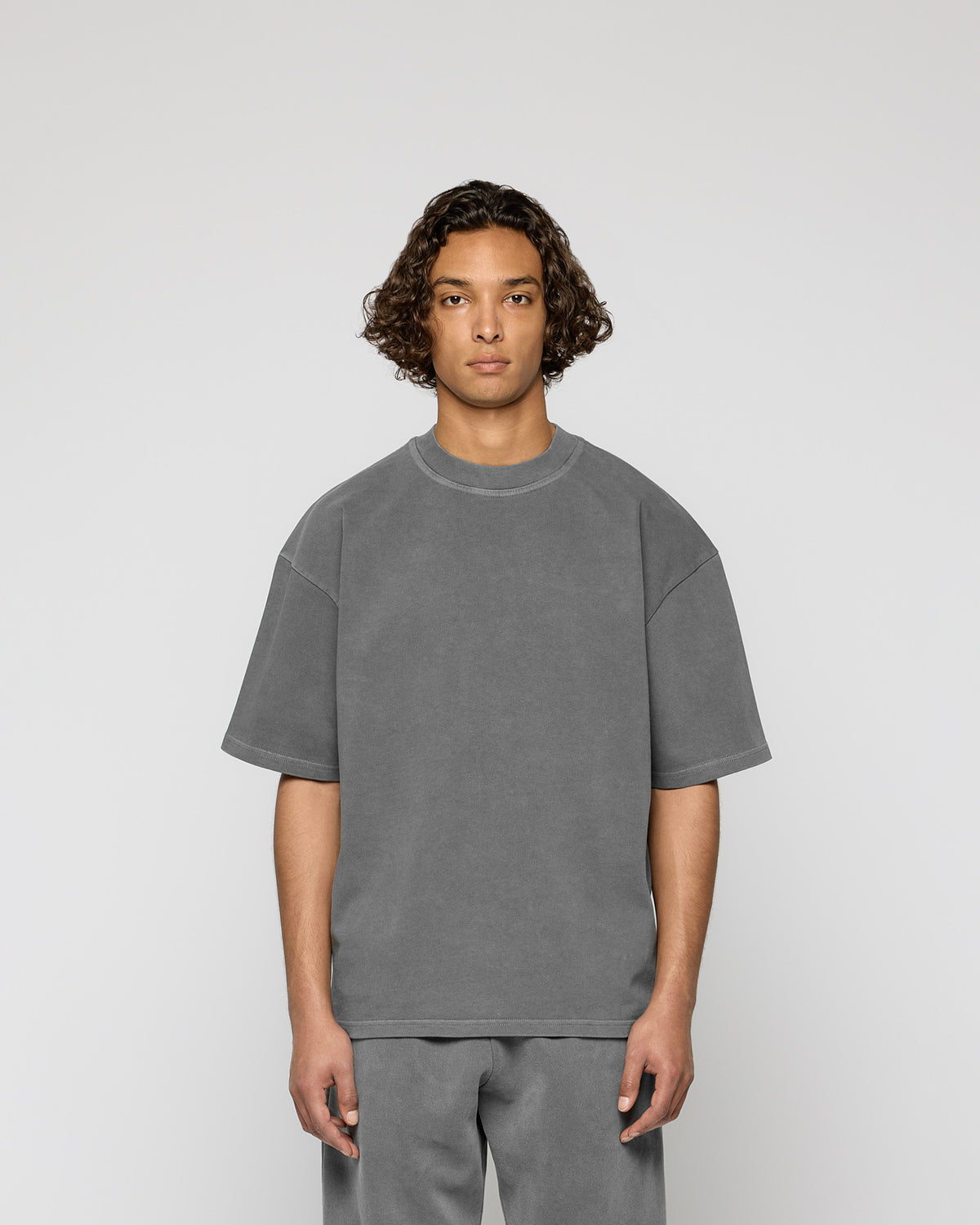 Signature Oversized T-Shirt – eightyfiveclo
